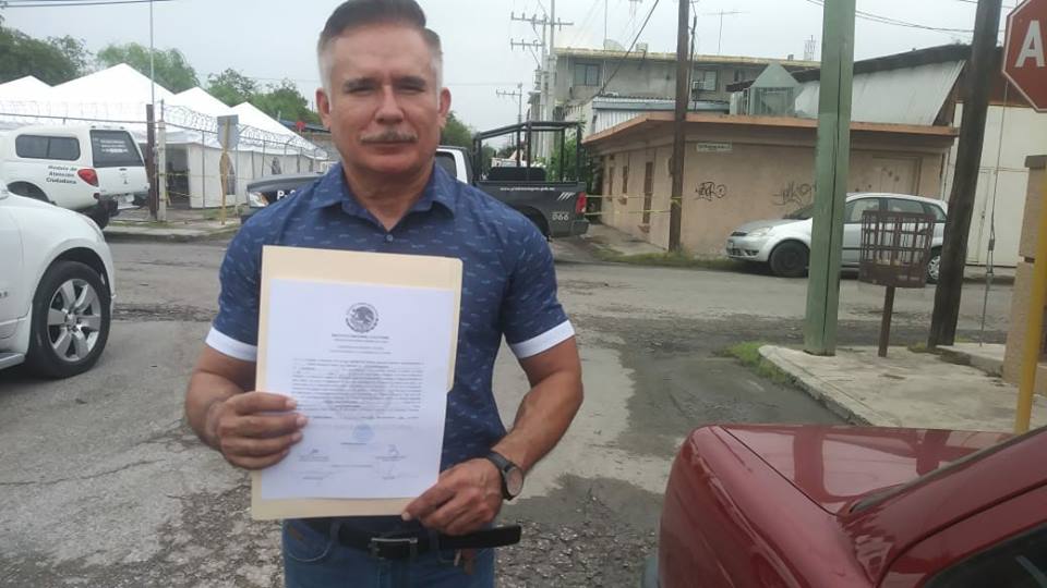 Recibe Sergio Borja acta de suplente como diputado federal