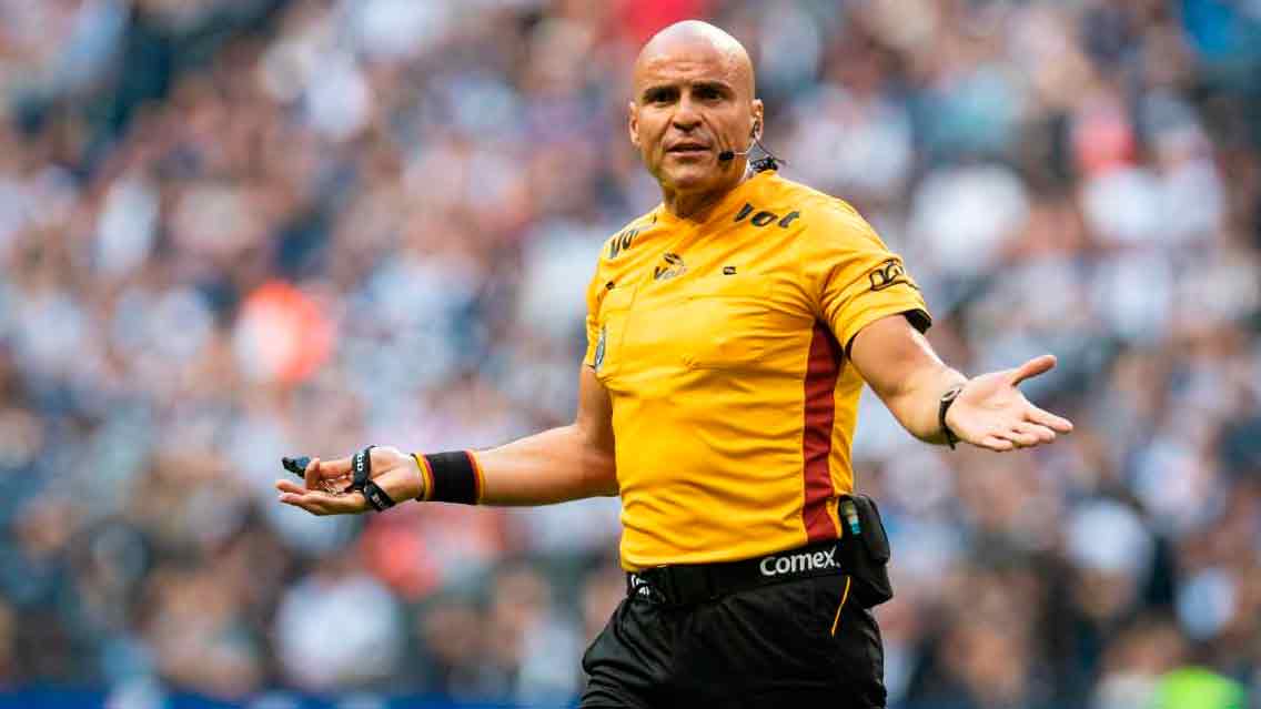 Revela secretos Francisco Chacón sobre el arbitraje